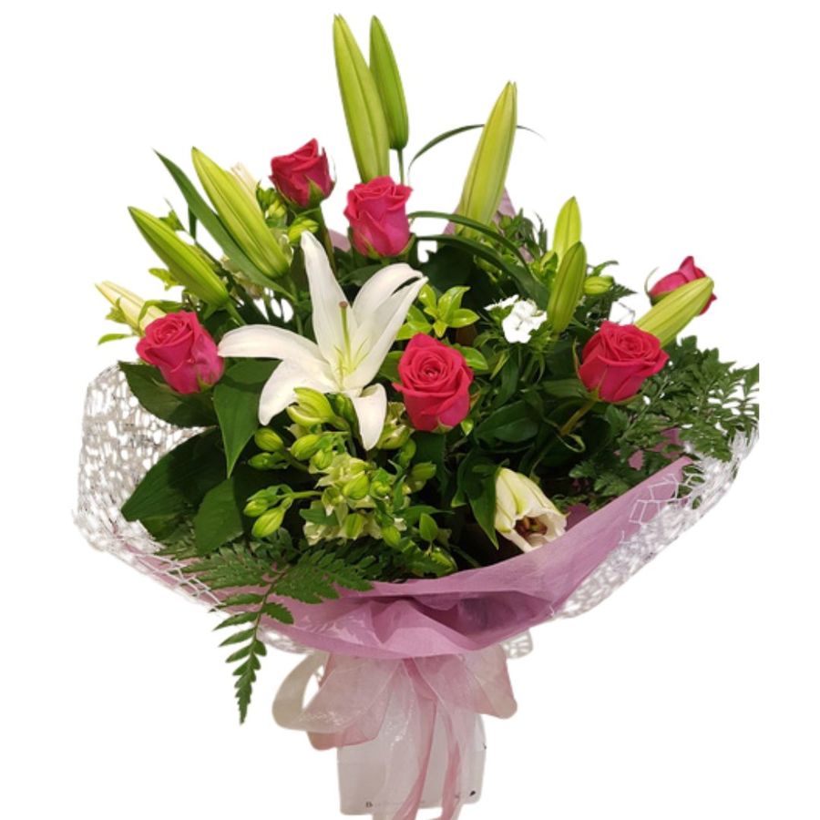 Sweetheart Bouquet | Pink Roses Bouquet | Free Flower Delivery Auckland
